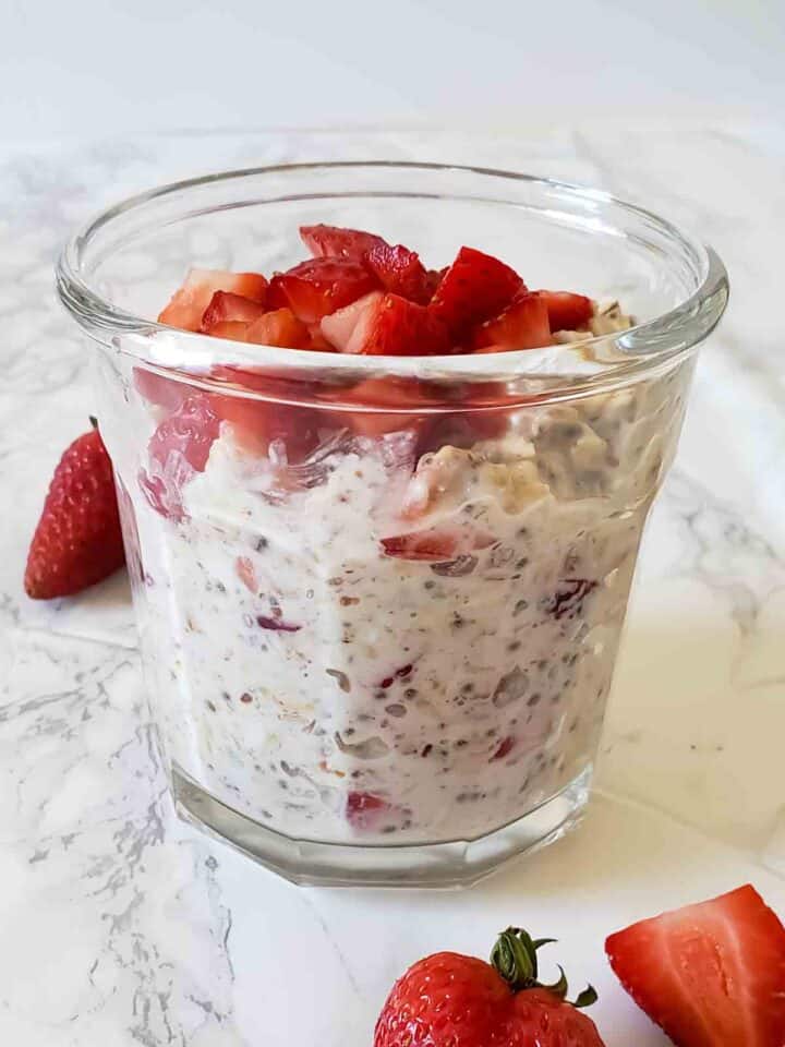 Strawberries and Cream Overnight Oats - Profusion Curry
